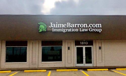 Contáctenos - Jaime Barron PC - Immigration Law Group